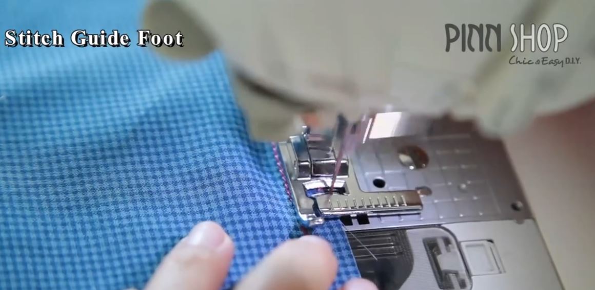 วิธีใช้ตีนผีแบบมีไม้บรรทัด Stitch Guide Foot เย็บตรงแน่นอน เย็บส่วนโค้ง ...